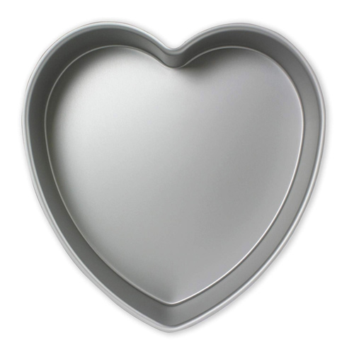 PME 10 x 3 Inch Deep Heart-Shaped Seamless Tin | British Corner Shop